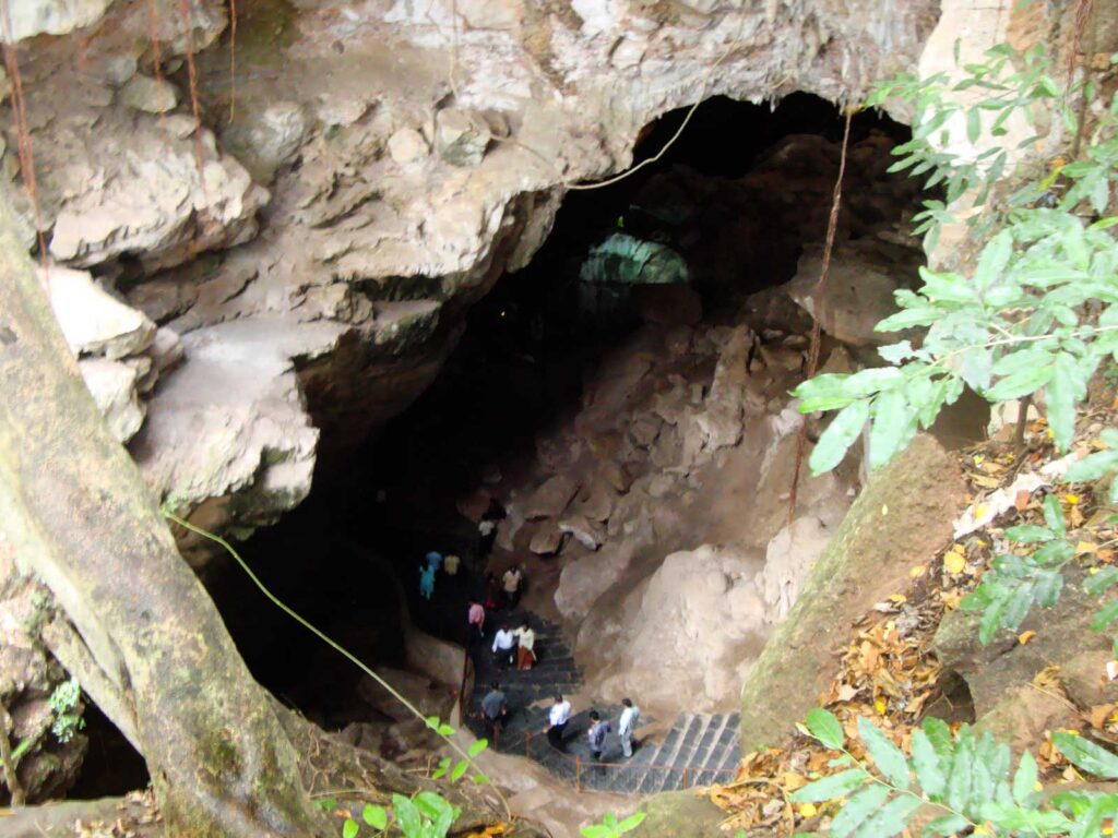 Borra caves – ecoheritage.cpreec.org