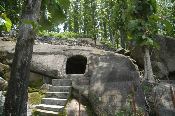 Jogighopa Cave Temples – ecoheritage.cpreec.org