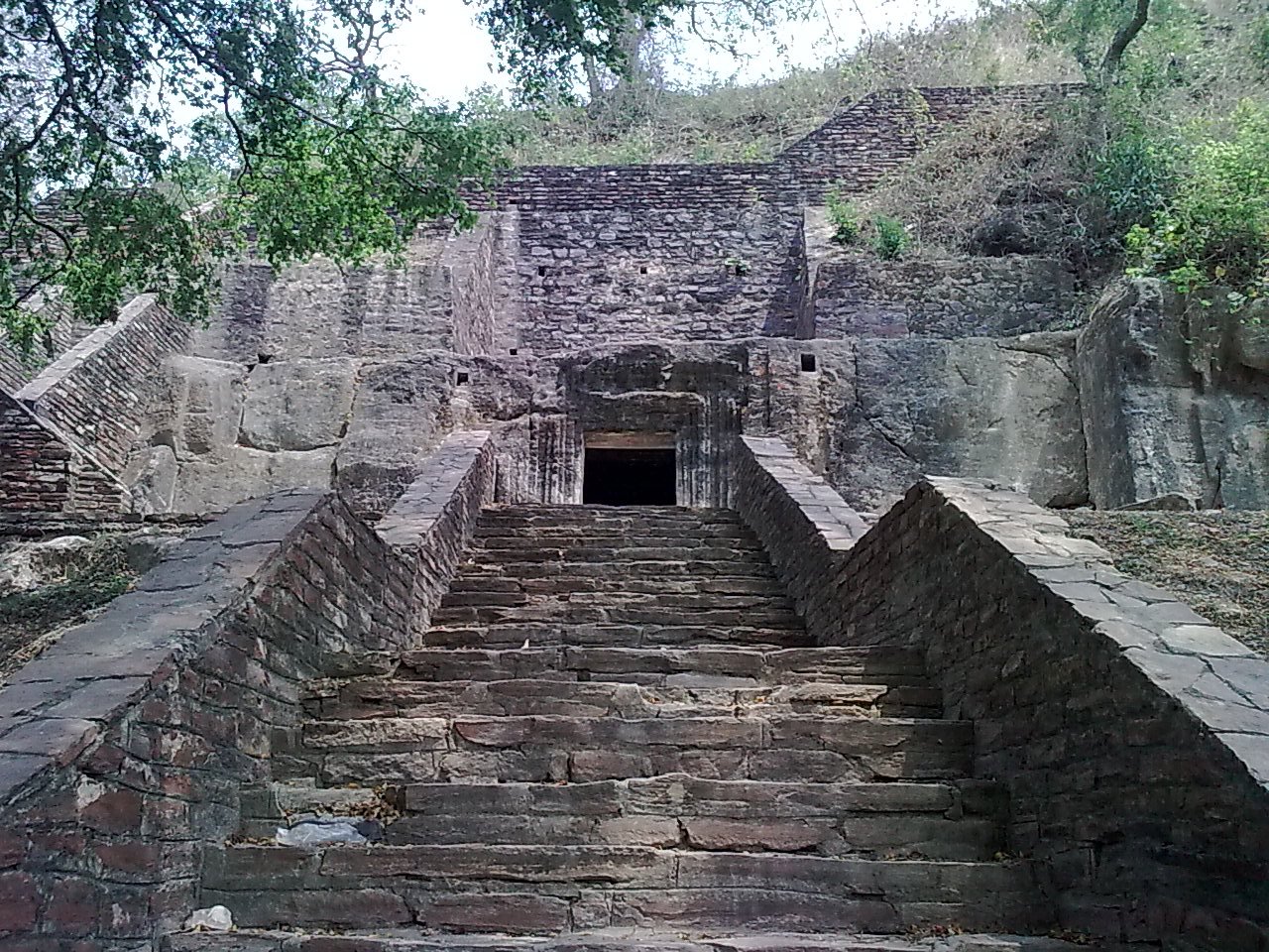 Patalpuri and Bateshwar cave – ecoheritage.cpreec.org